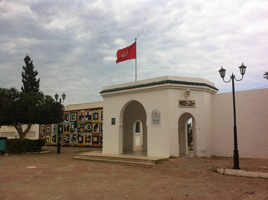 Monastir : la société civile réclame la réouverture du Musée ...